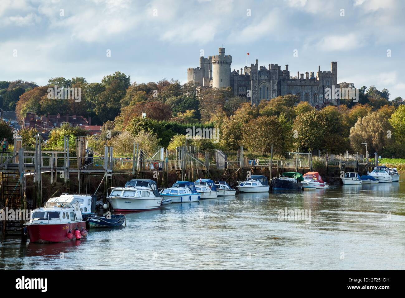 Arundel Castle Tree High Resolution Stock Photography and Images - Alamy