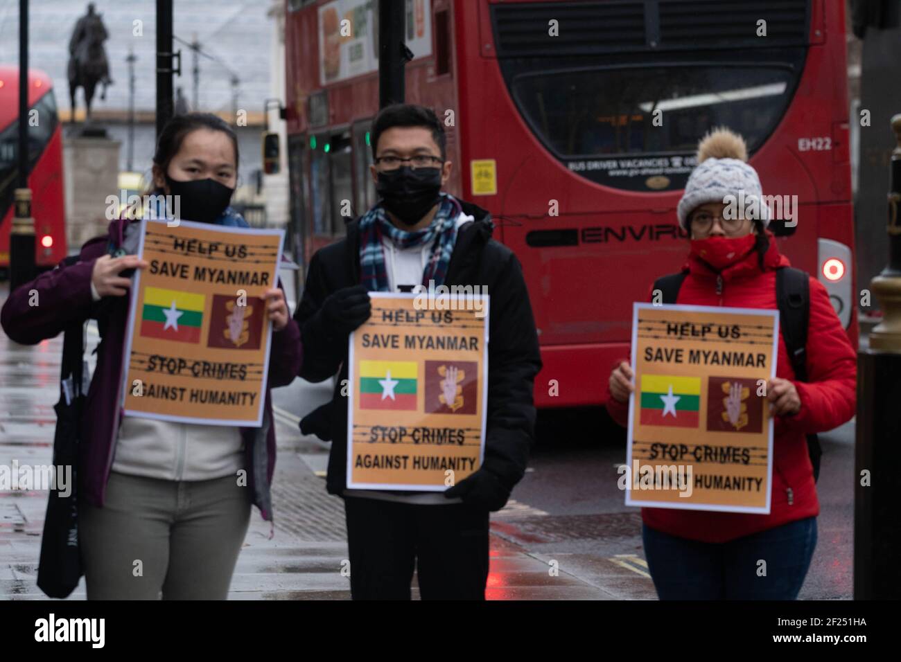 Protesters london street hi-res stock photography and images - Alamy