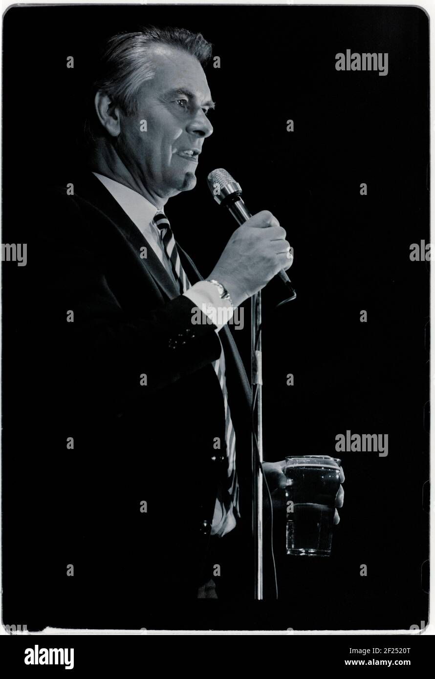 David Owen of the SDP on the British Election Campaign in 1987 Stock ...