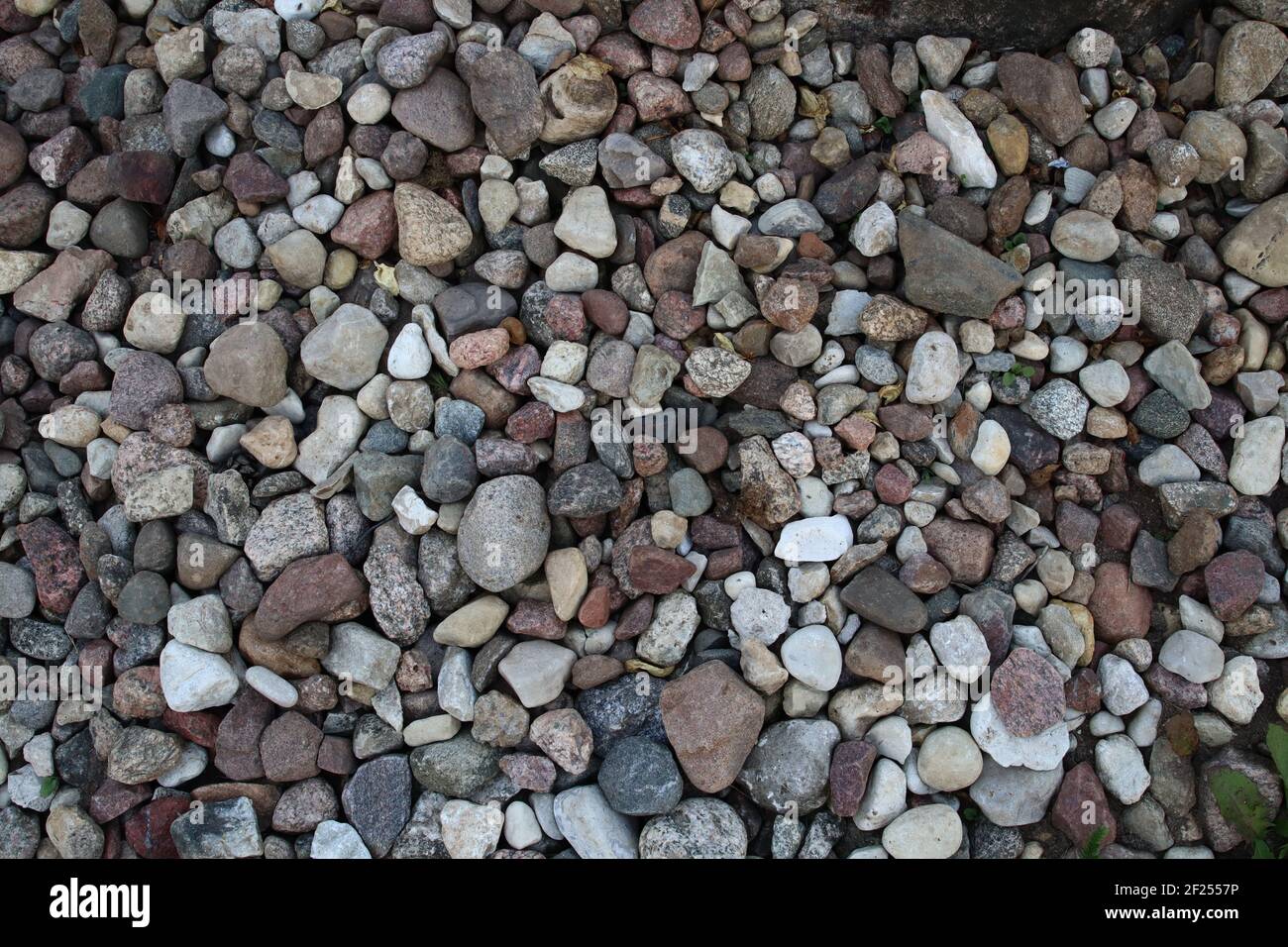 Pile gravel stone hi-res stock photography and images - Alamy