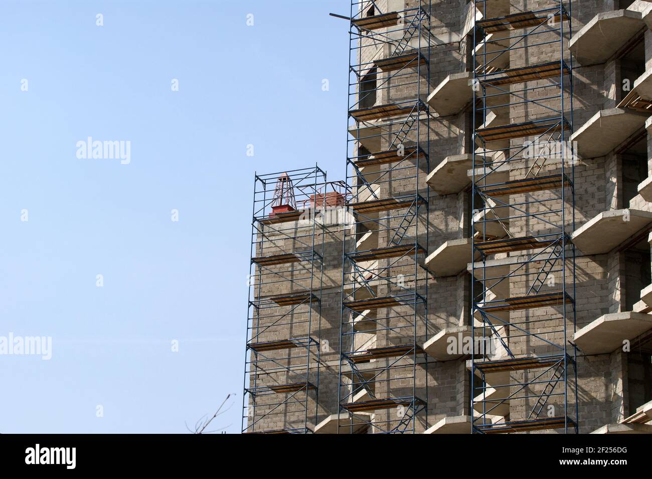 Multi-storey building under construction from concrete and metal Stock ...