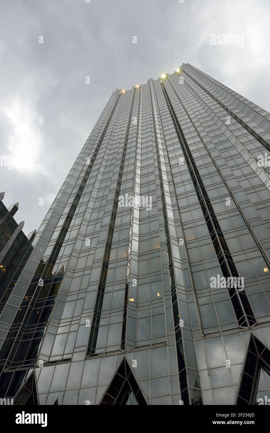 Downtown ppg place hi-res stock photography and images - Alamy