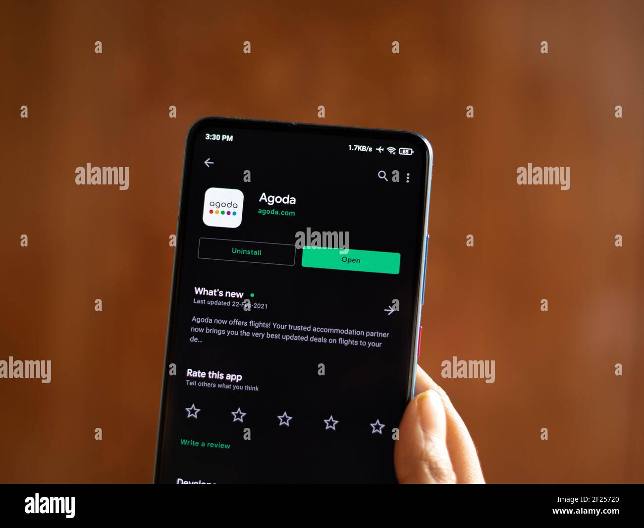 Traveloka logo hi-res stock photography and images - Alamy