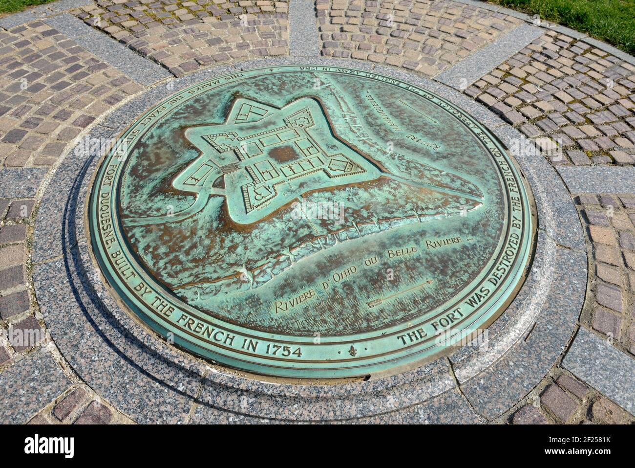 Fort Pitt marker, Pittsburgh, Pennsylvania Stock Photo - Alamy