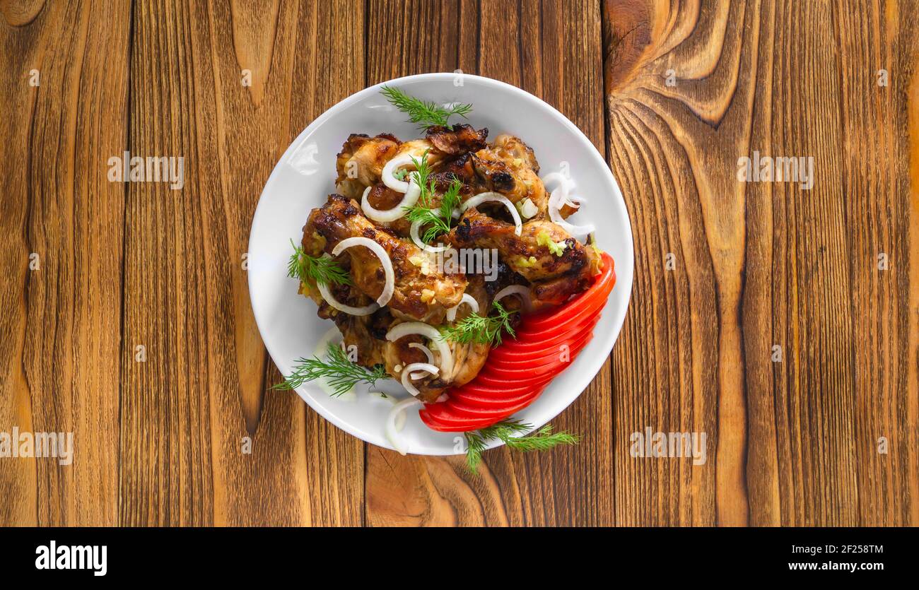 Chicken wings top view hi-res stock photography and images - Alamy