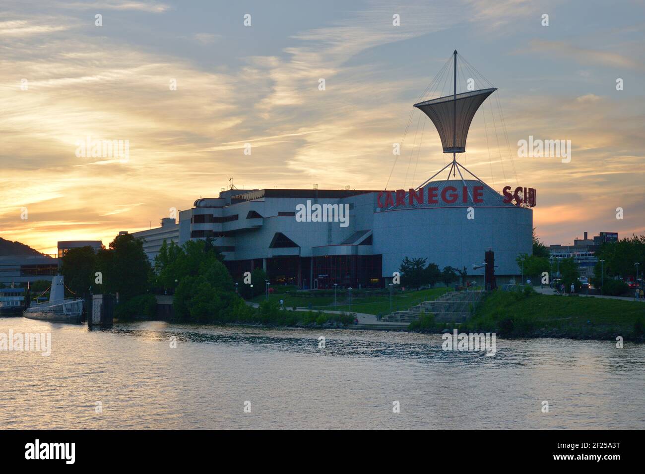 Carnegie Science Center, Pittsburgh, Pennsylvania Stock Photo - Alamy