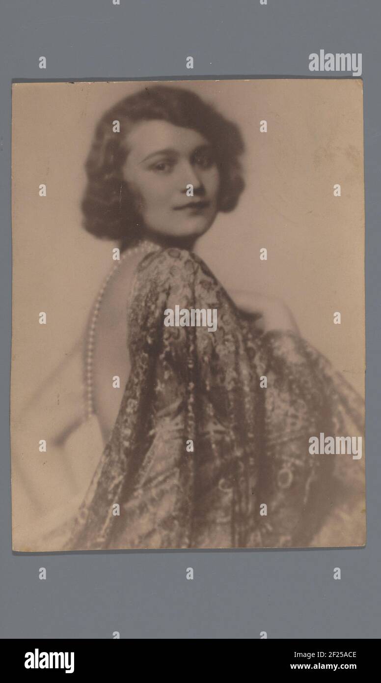 Portrait female opera singer classical music hi-res stock photography ...