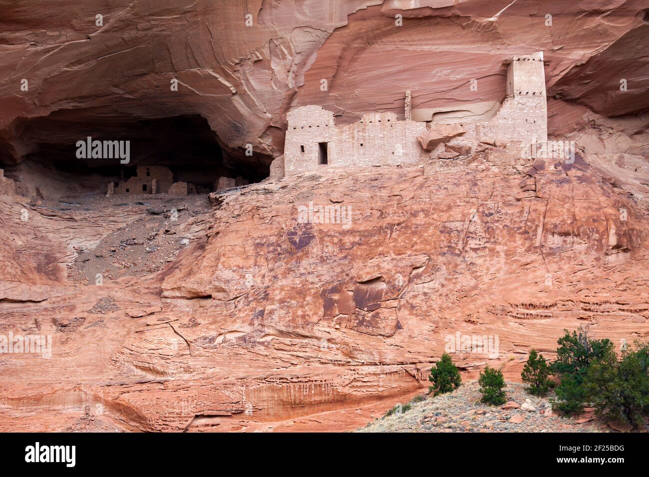 Mummy Cave ruins Canyon del Muerto Stock Photo - Alamy