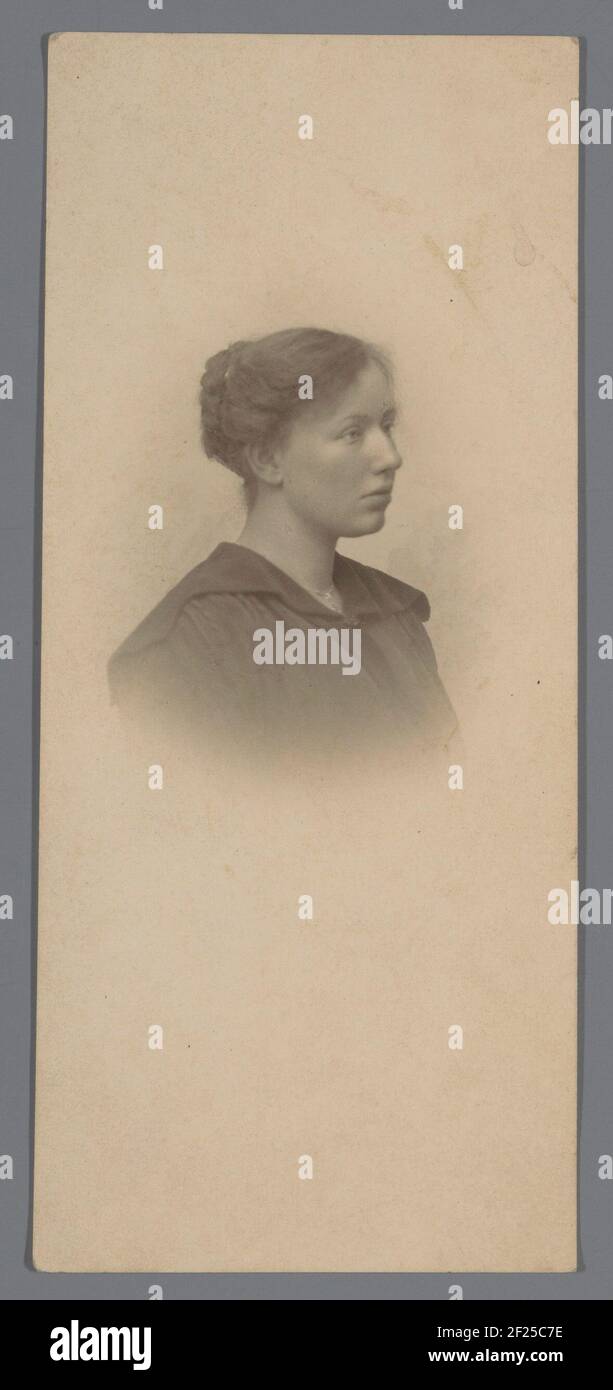 Portrait of an unknown woman Stock Photo - Alamy