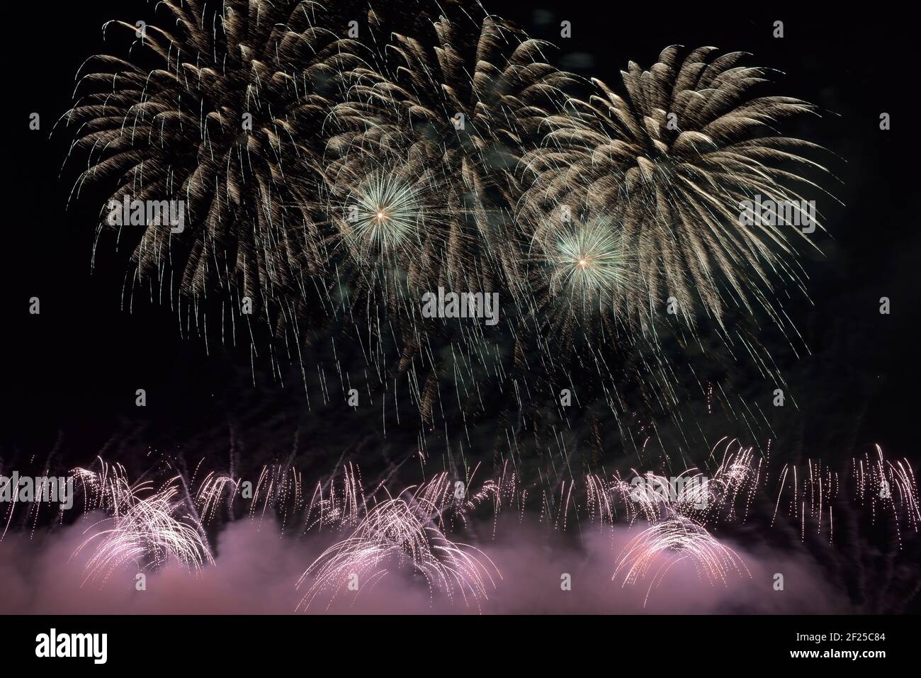 Fireworks, Cooper's Lake, Butler County, Pennsylvania Stock Photo - Alamy