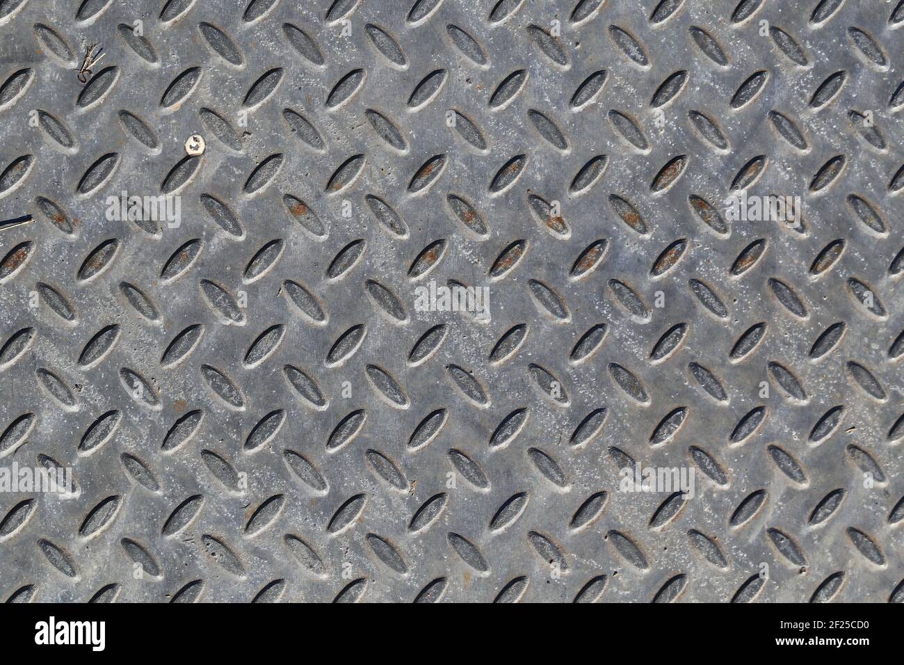 Silver rusty hi-res stock photography and images - Alamy