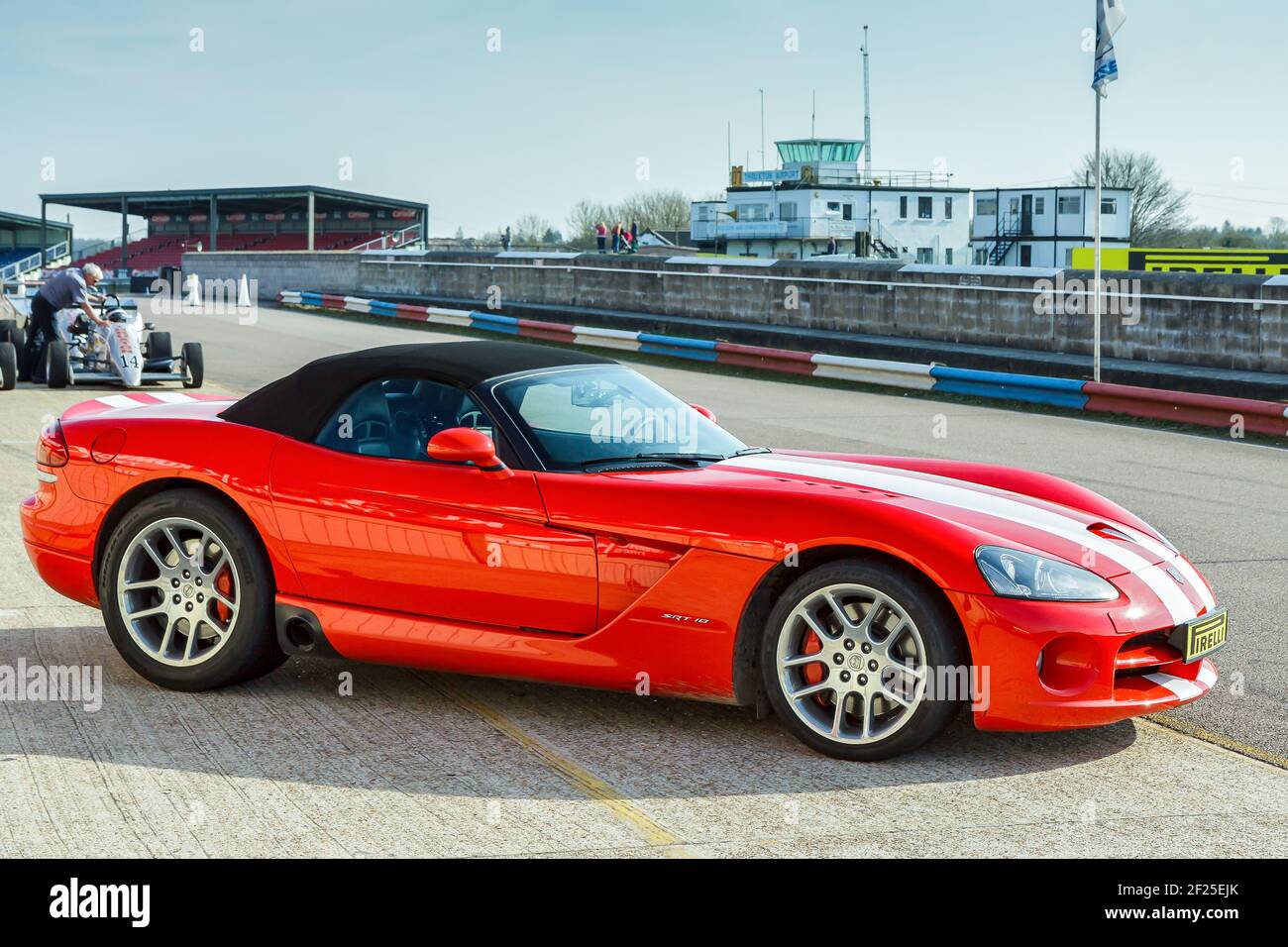 Dodge car manufacturer hi-res stock photography and images - Alamy