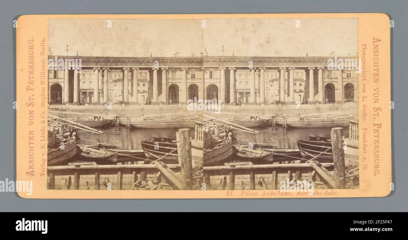 Anichkov palace hi-res stock photography and images - Alamy