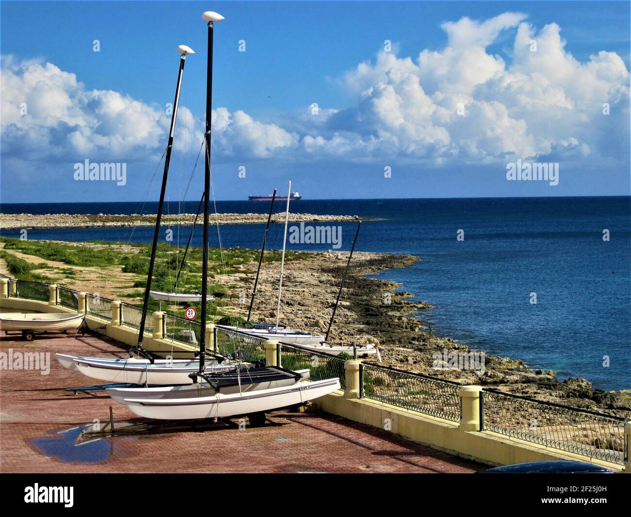 Qawra malta hi-res stock photography and images - Alamy