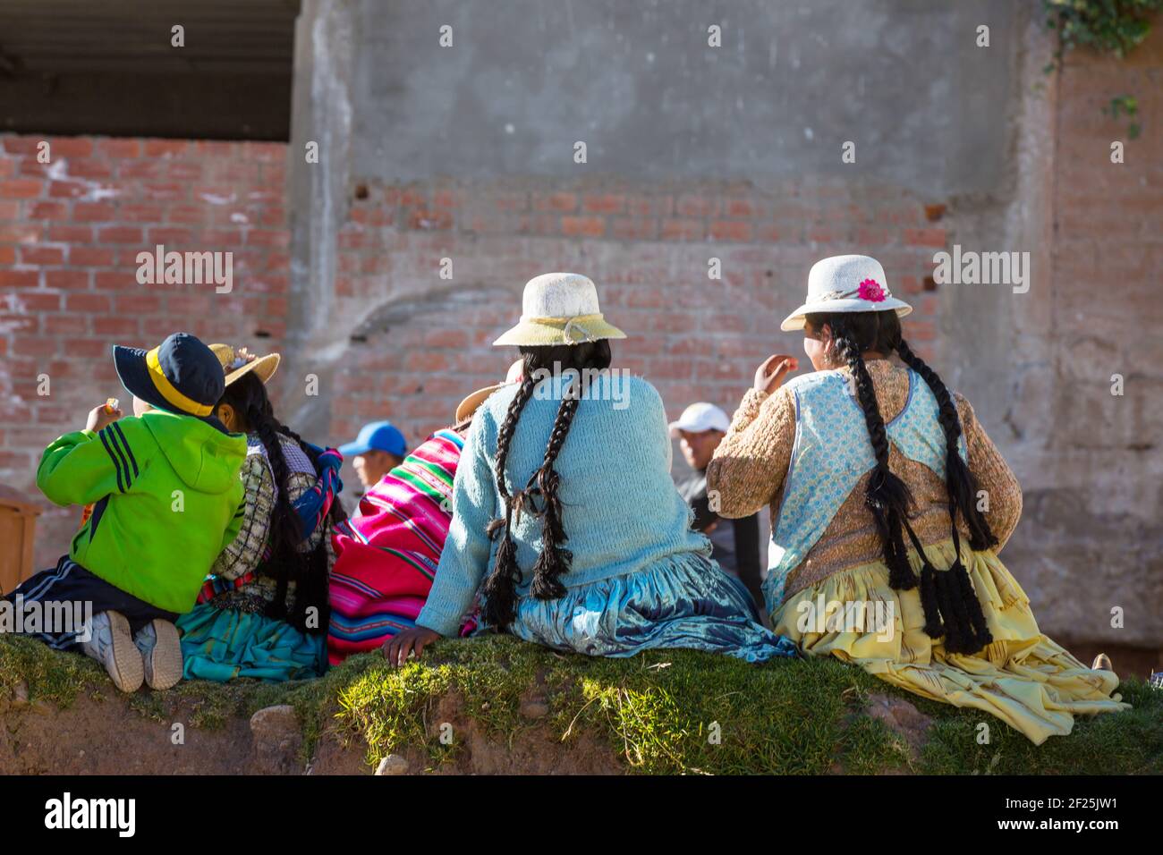 People in Bolivia Stock Photo - Alamy
