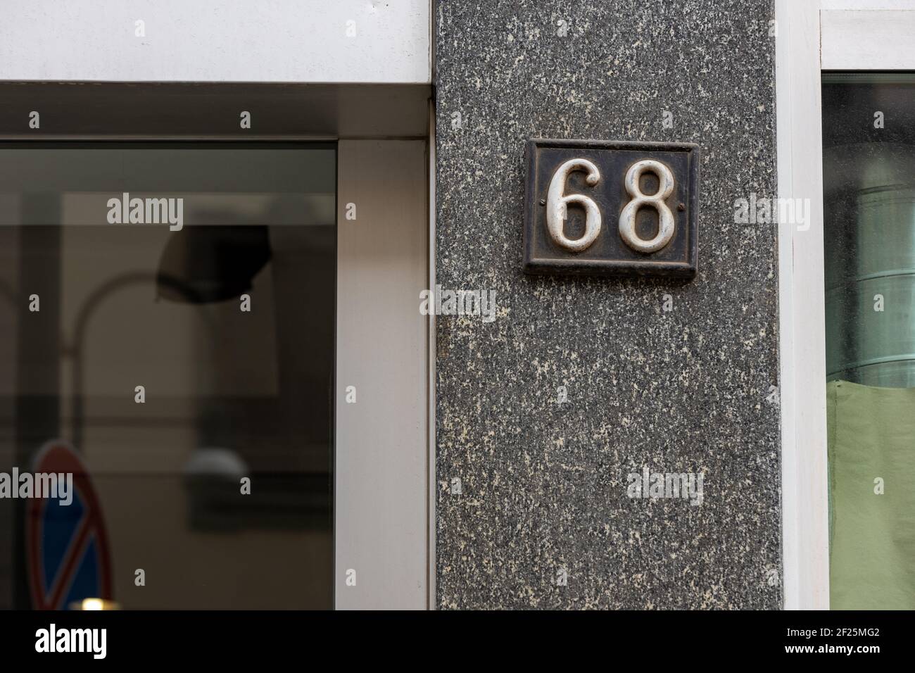 House number 68 hi-res stock photography and images - Alamy