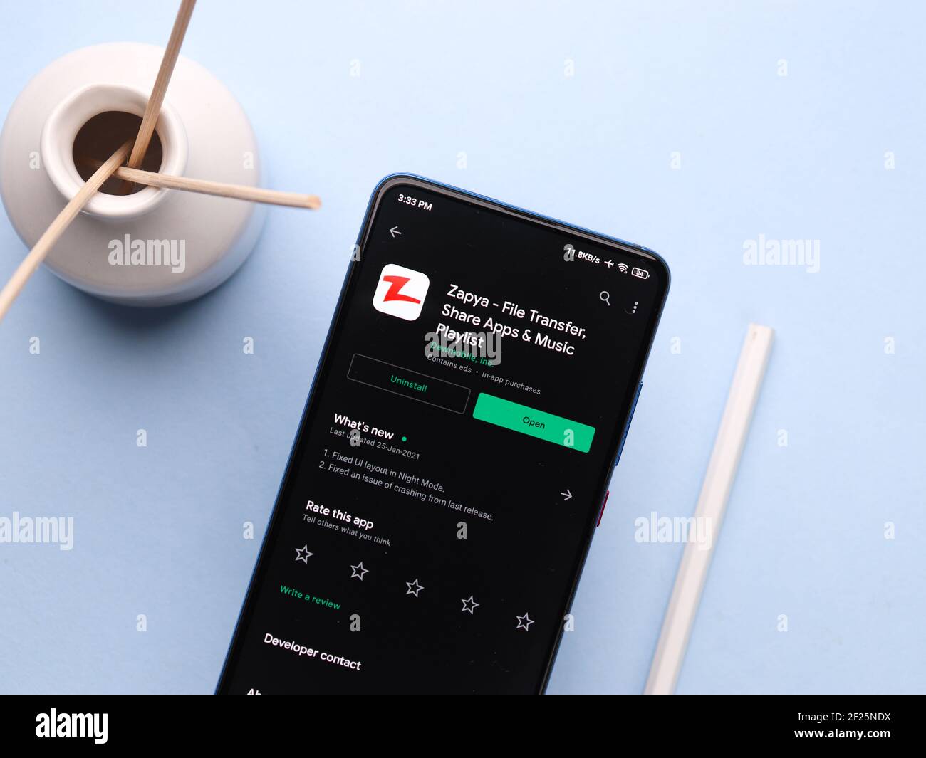 Zapya logo hi-res stock photography and images - Alamy