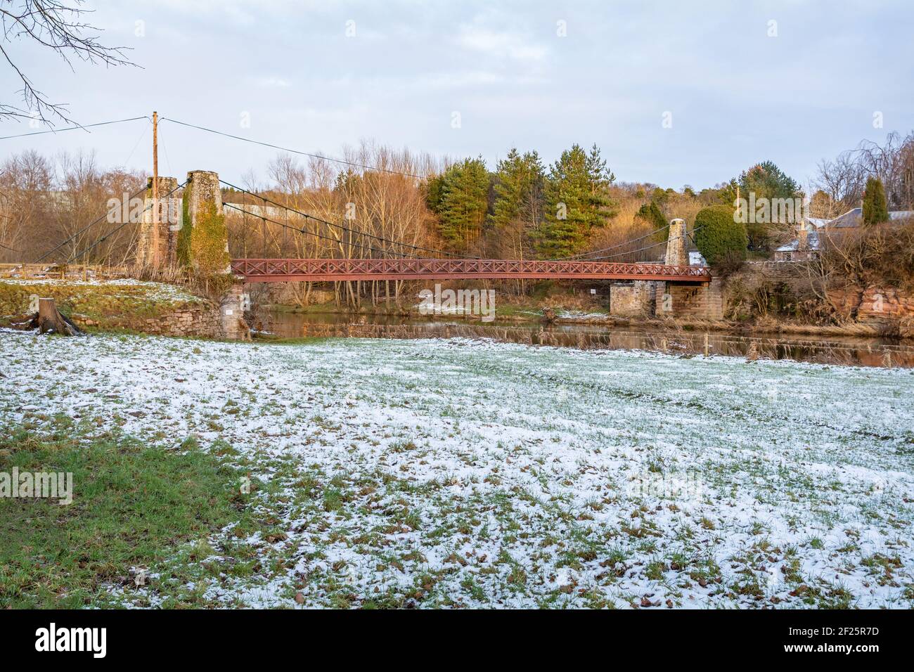 Kalemouth Suspension Bridge over the Teviot at Kalemouth, Scotland ...