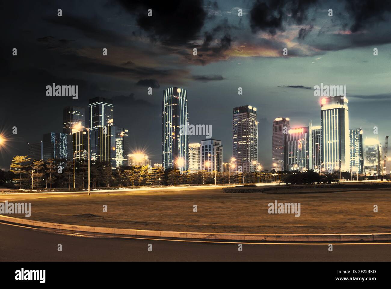 night view of the century avenue in city Stock Photo - Alamy