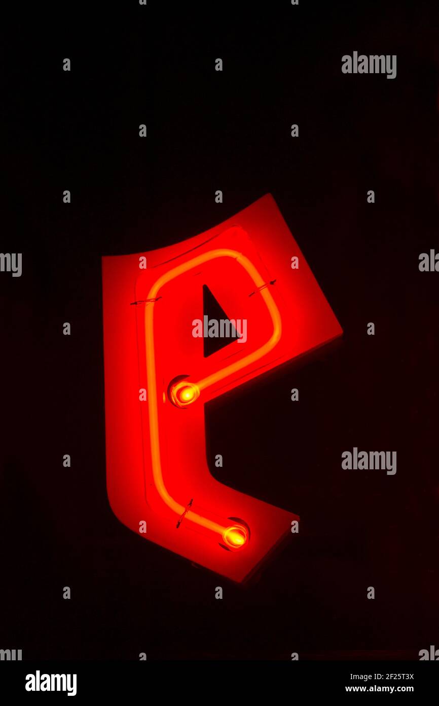 Neon letter e hi-res stock photography and images - Alamy