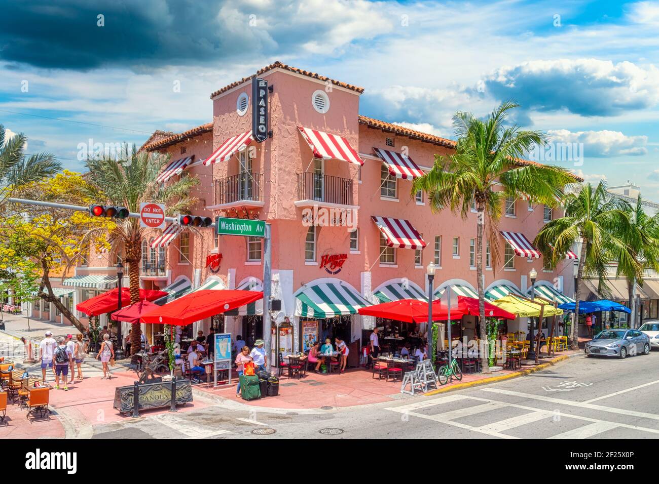 Miami business hi-res stock photography and images - Alamy