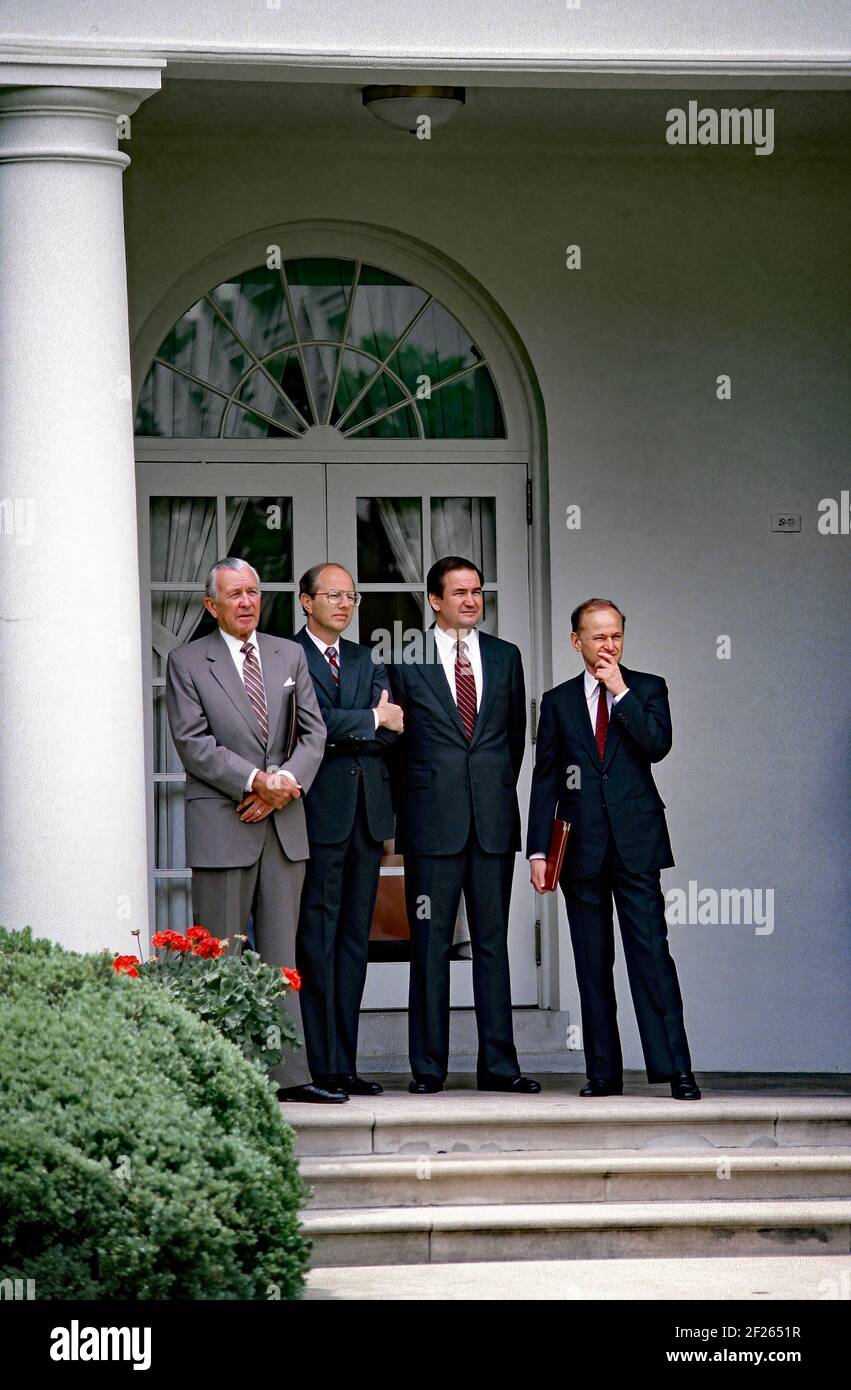 Ronald reagan high school hi-res stock photography and images - Alamy