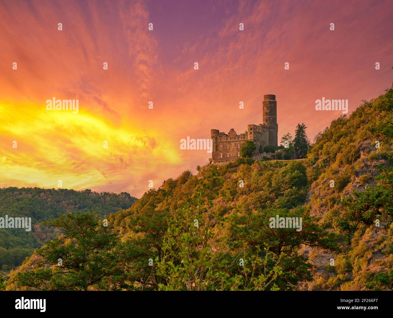 The rhine gorge and sunset hi-res stock photography and images - Alamy