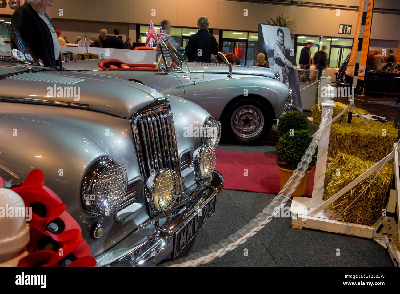 Sunbeam alpine 1954 hi-res stock photography and images - Alamy