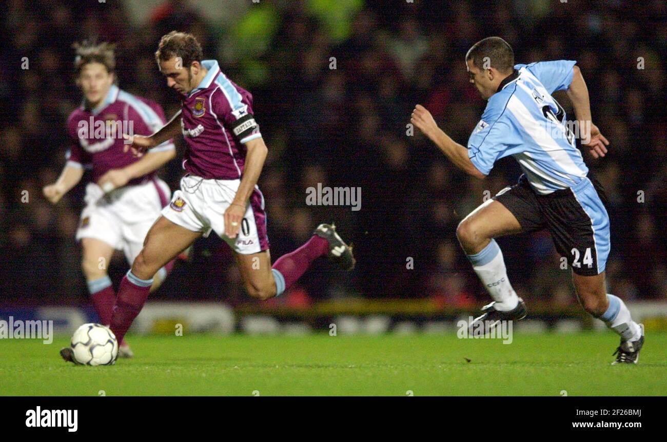 WEST HAM V COVERTRY 12/2/2001 PICTURE DAVID ASHDOWN.FOOTBALL Stock ...