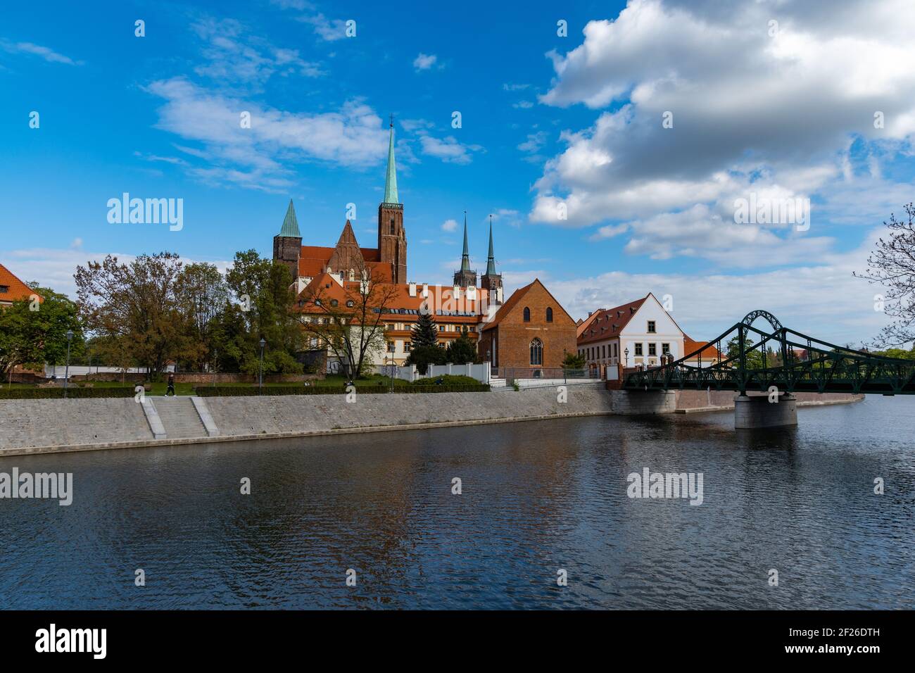 Wroclaw, Poland - May 3 2020: Cityscape of Tumski bridge in front of ...