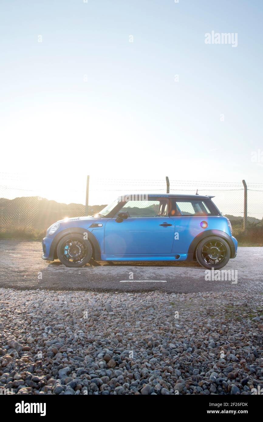 Slammed Mini Cooper