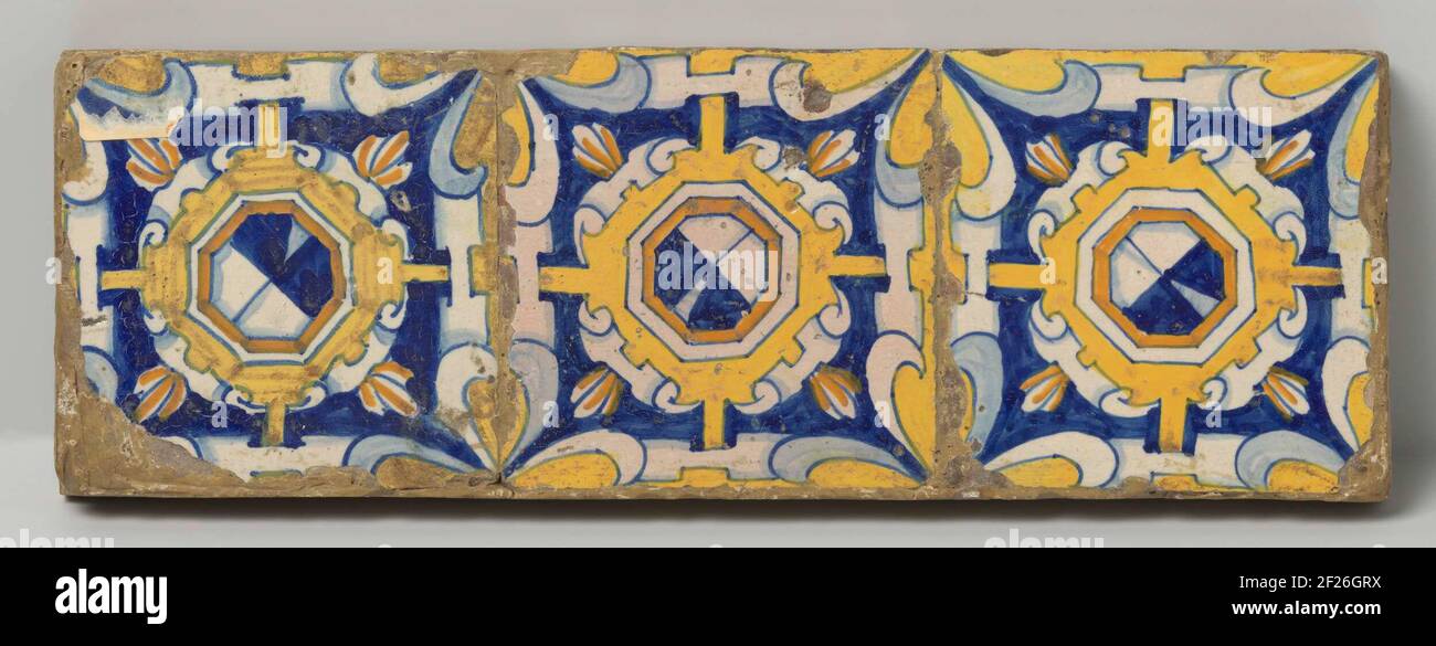 Veld van drie tegels met diamantkoppen.Field of three tiles (1 x 3 ...
