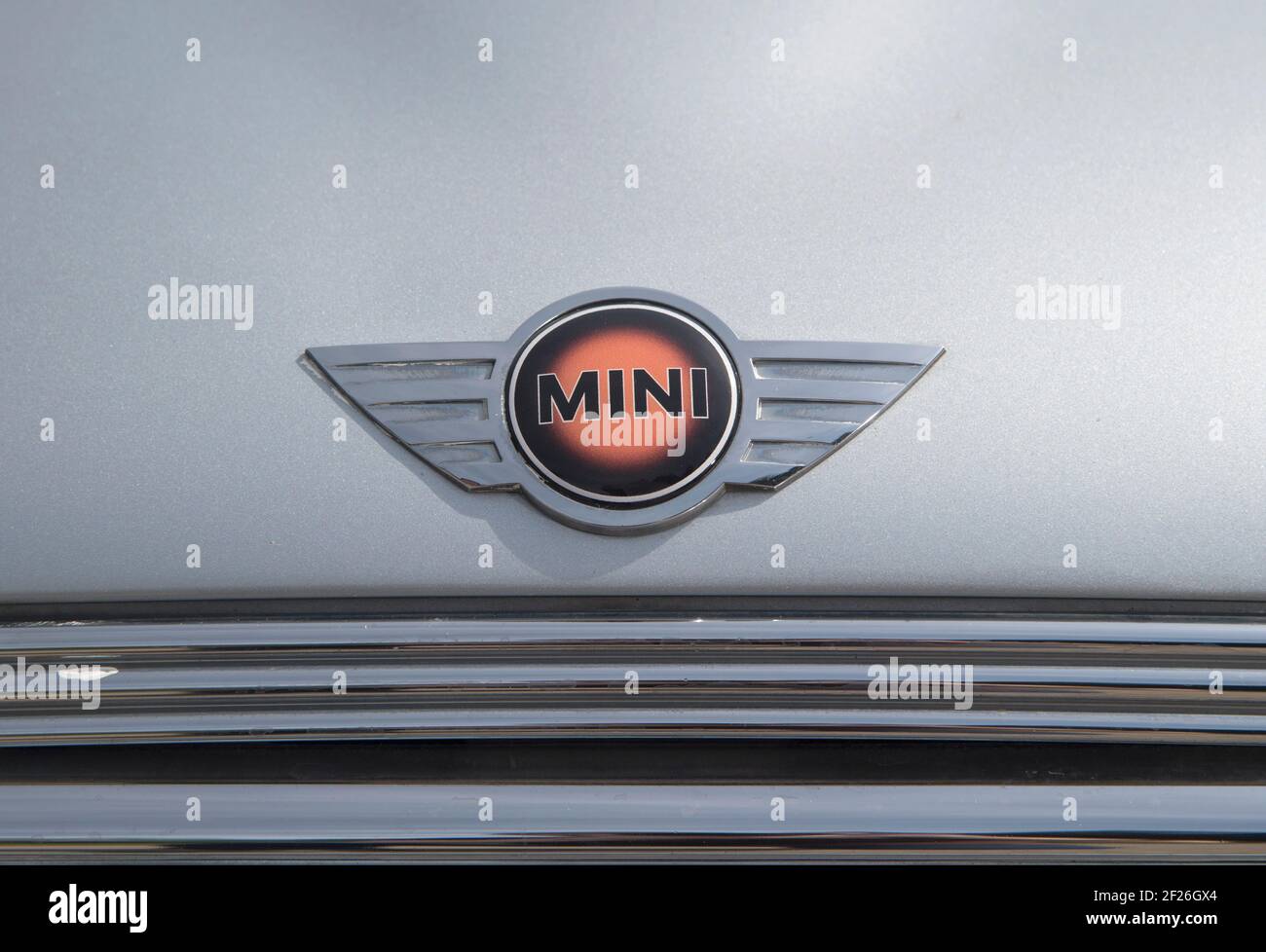 Retro style modded R50 (first generation) BMW Mini Stock Photo - Alamy