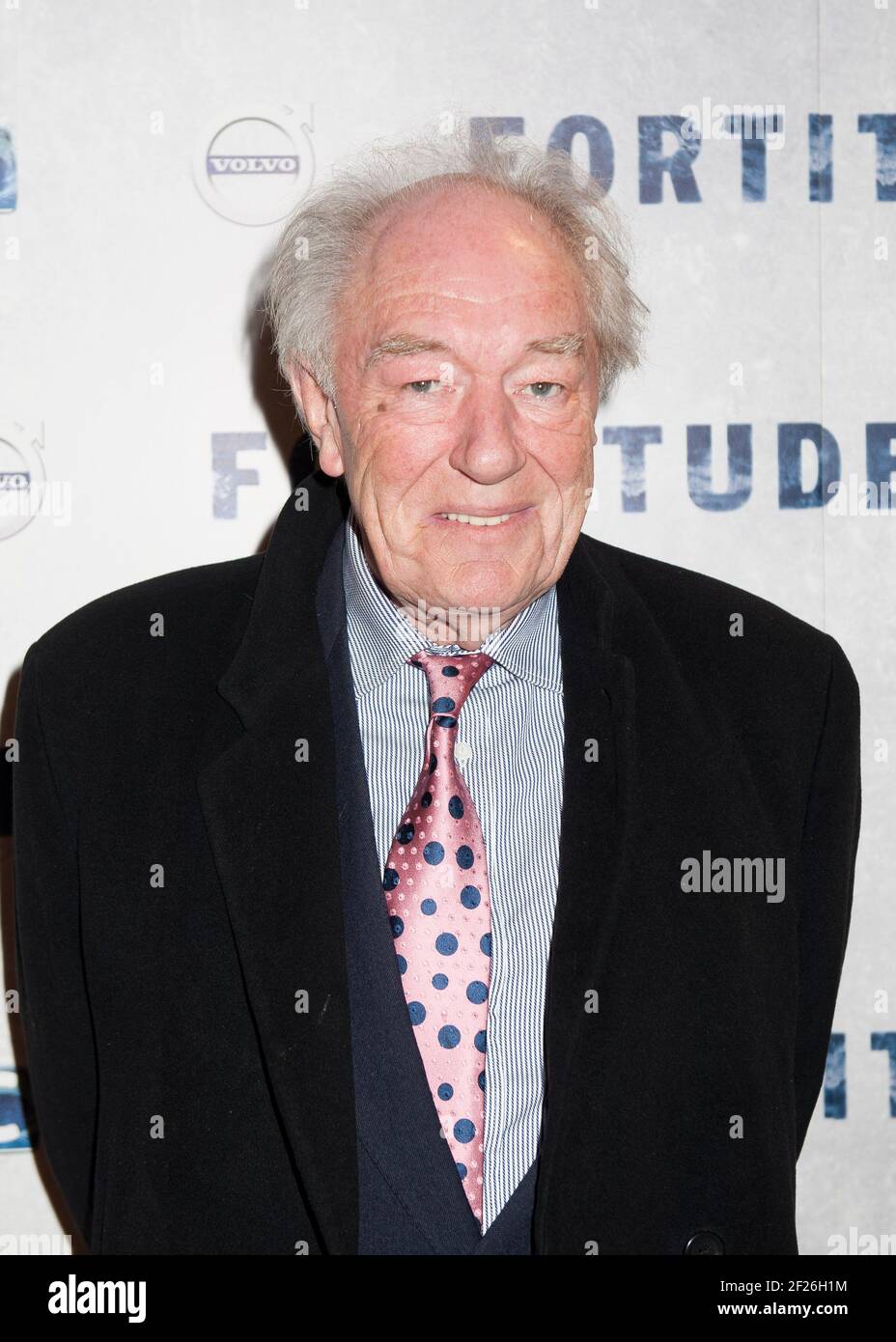 Actor michael gambon hi-res stock photography and images - Alamy