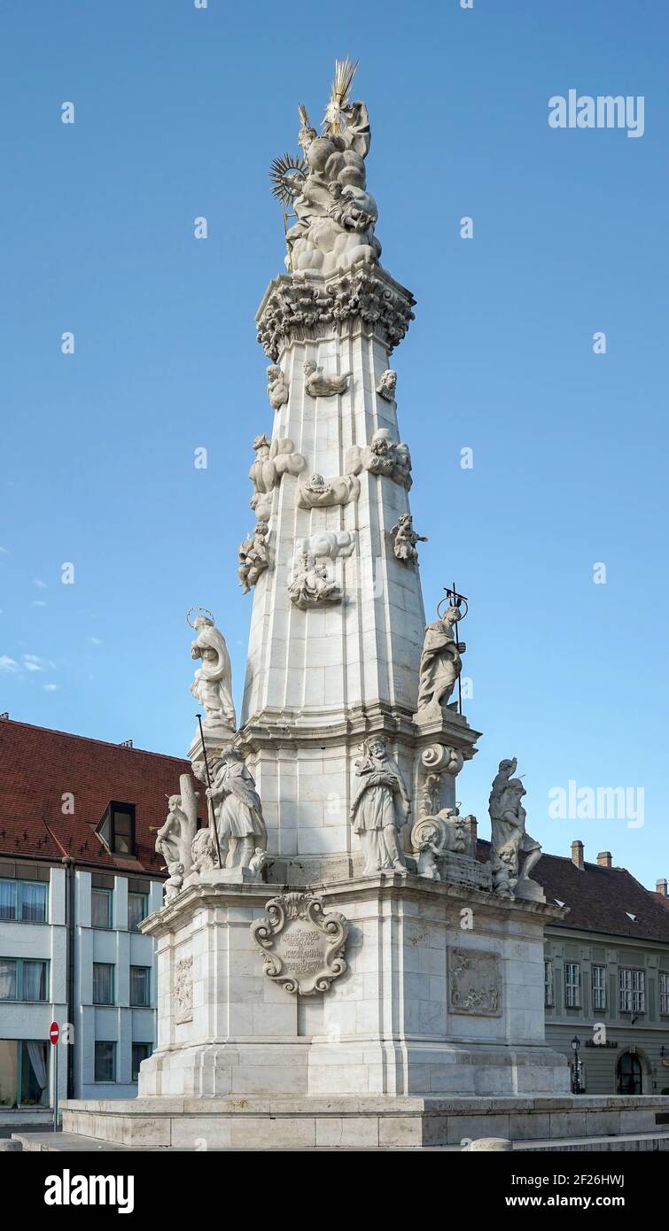 Pillar of the holy trinity hi-res stock photography and images - Alamy