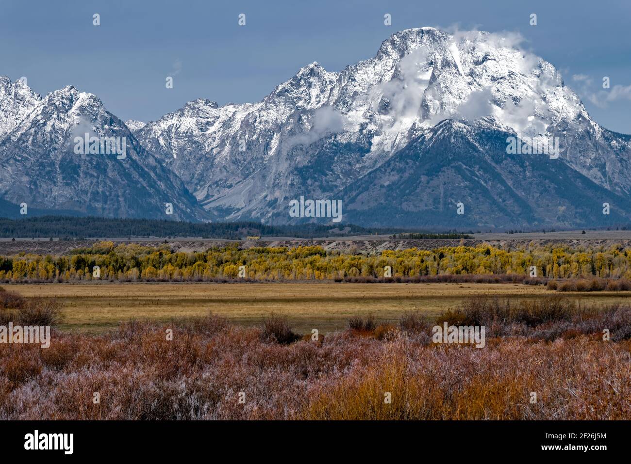 Grand range hi-res stock photography and images - Alamy