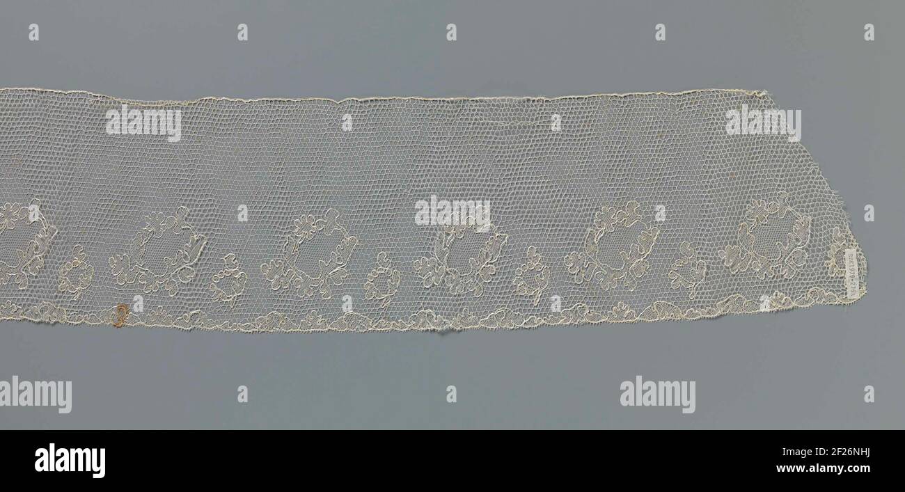 Repeating accessory motifs hi-res stock photography and images - Alamy