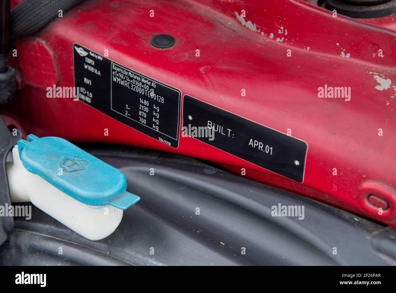 Early (April) 2001 pre-production R50 shape BMW MINI Coopers at the ...