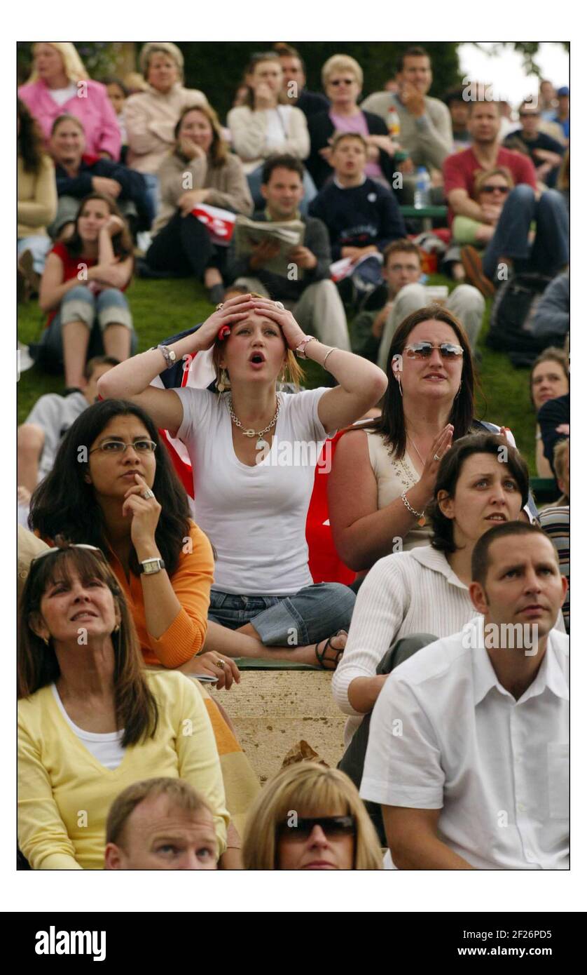 Roundpic hi-res stock photography and images - Alamy