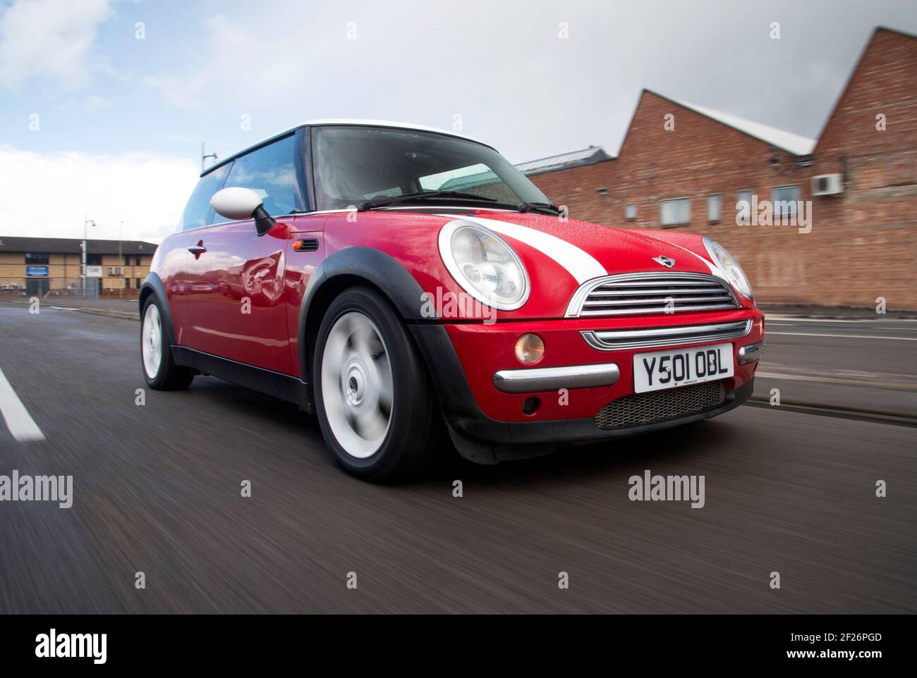 Early (April) 2001 pre-production R50 shape BMW MINI Coopers at the ...