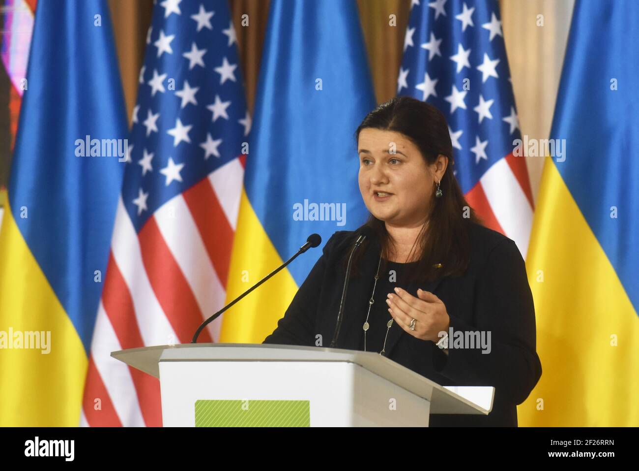 Ukrainian ambassador oksana markarova hi-res stock photography and ...