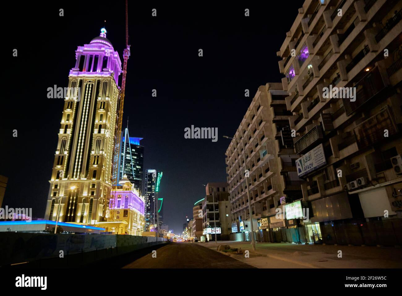 Riyadh metro station hi-res stock photography and images - Alamy