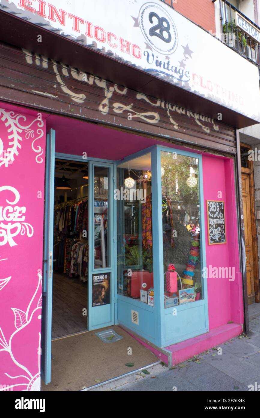 El rastro and madrid hi-res stock photography and images - Alamy