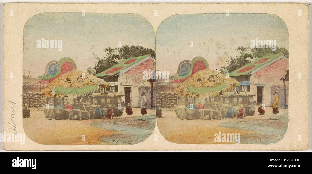 Group of palanquin bearers hi-res stock photography and images - Alamy