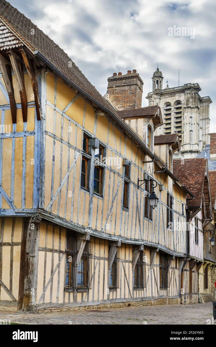 Troyes aube champagne ardenne france hi-res stock photography and ...