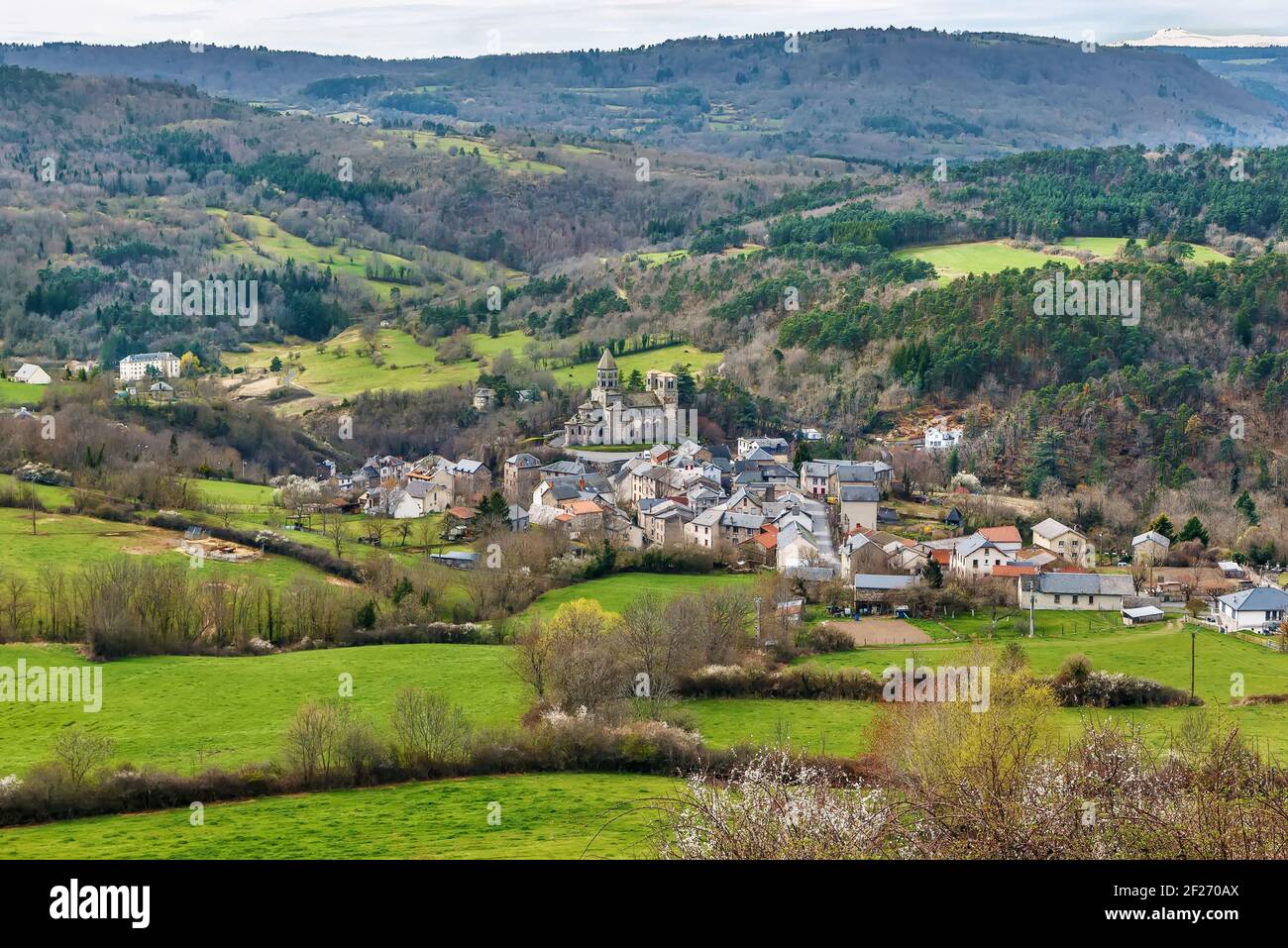 Village of saint nectaire hi-res stock photography and images - Alamy