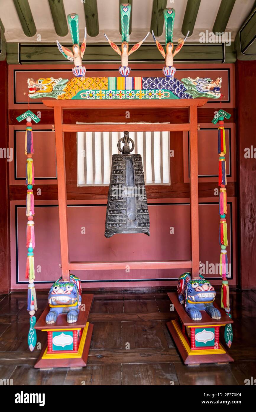 Goryeo dynasty hi-res stock photography and images - Alamy