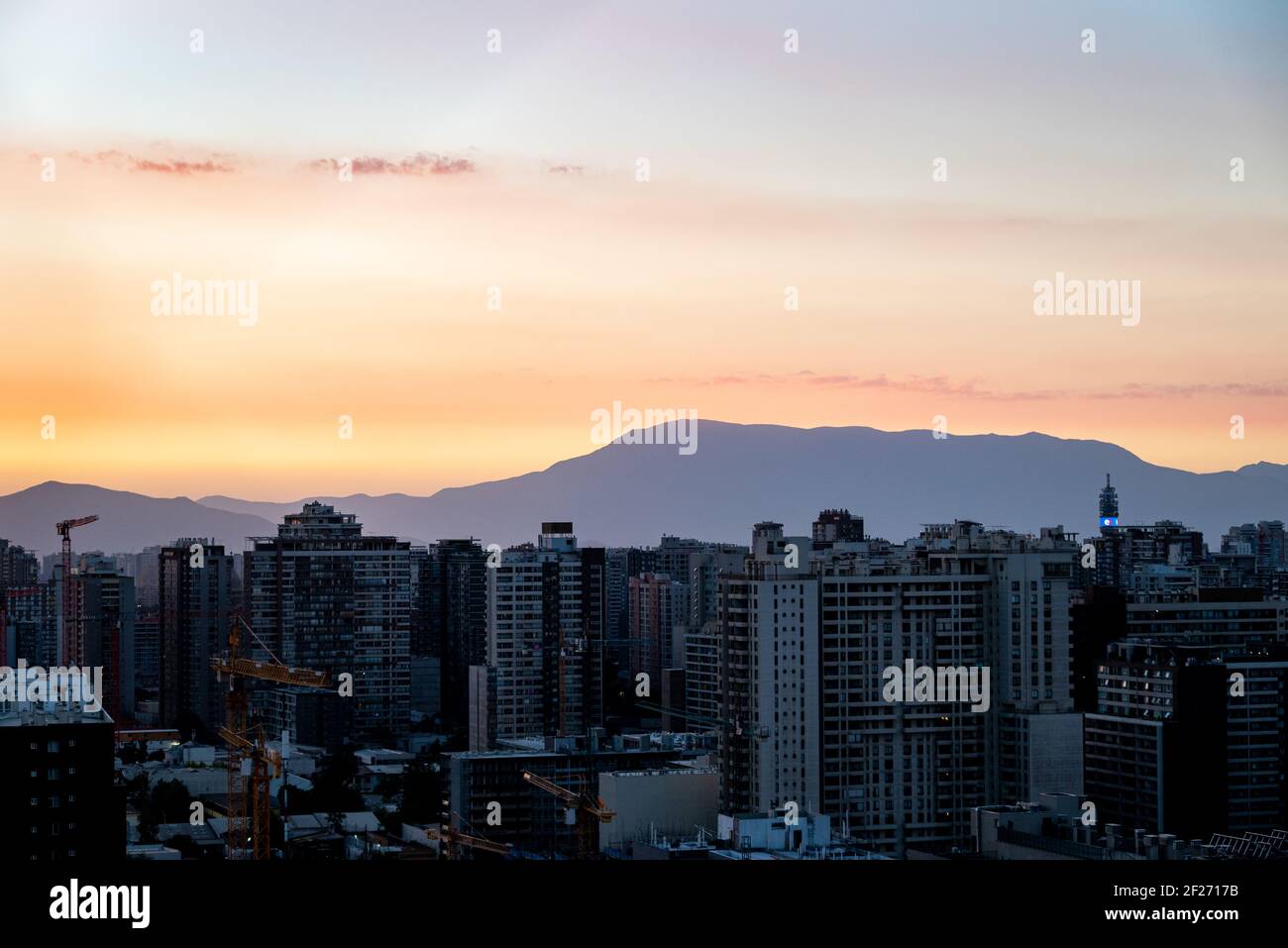 Santiago de chile city hi-res stock photography and images - Alamy