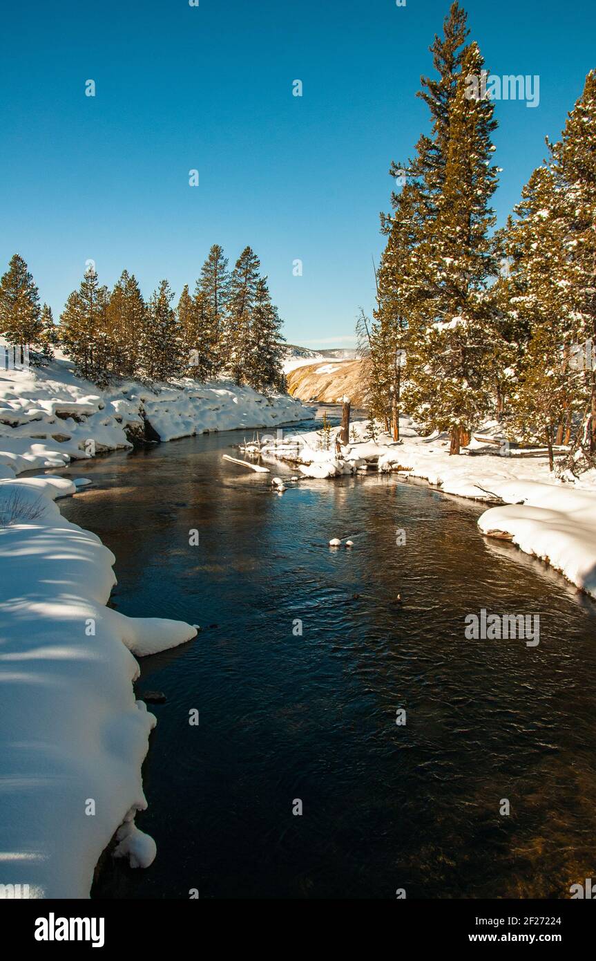 Yellowstone view hi-res stock photography and images - Alamy