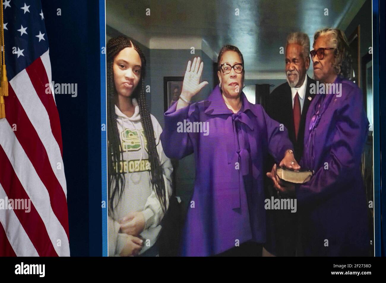 Hud secretary marcia fudge hi-res stock photography and images - Alamy